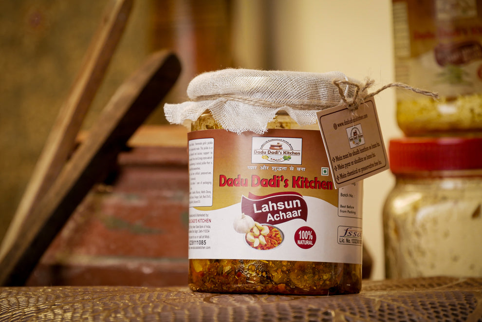 Lahsun Achaar/Garlic pickle – Dadu Dadis Kitchen